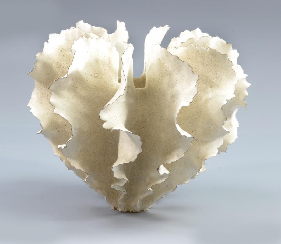 URSULA MORLEY-PRICE (born 1936); a stoneware ruffle pot covered in ...